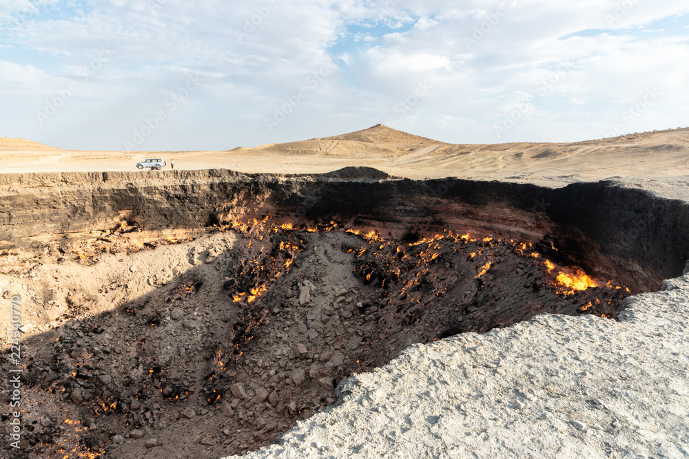 Darvaza Gas Crater in the desert of Turkmenistan - this fire crater ...