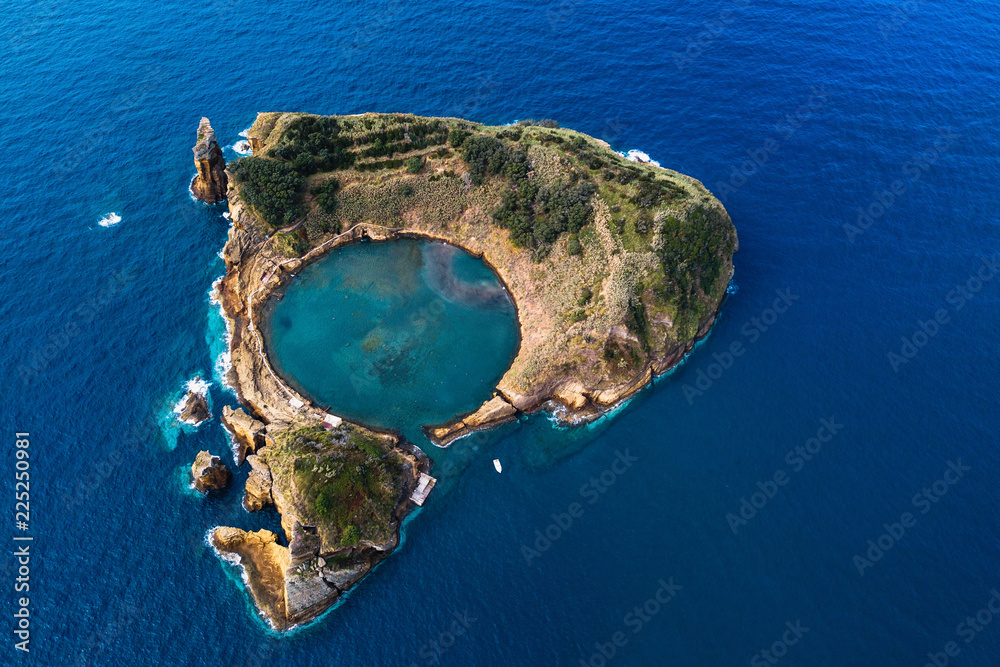 Islet of Vila Franca do Campo - formed by the crater of an old ...
