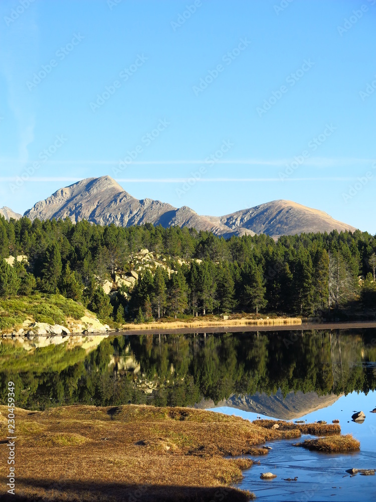 Pic Péric dans les pyrénées orientales catalane Stock Photo | Adobe Stock