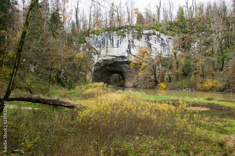 Foto de Stock Rakov Skocjan (Rakov Škocjan) is a karst valley and the ...