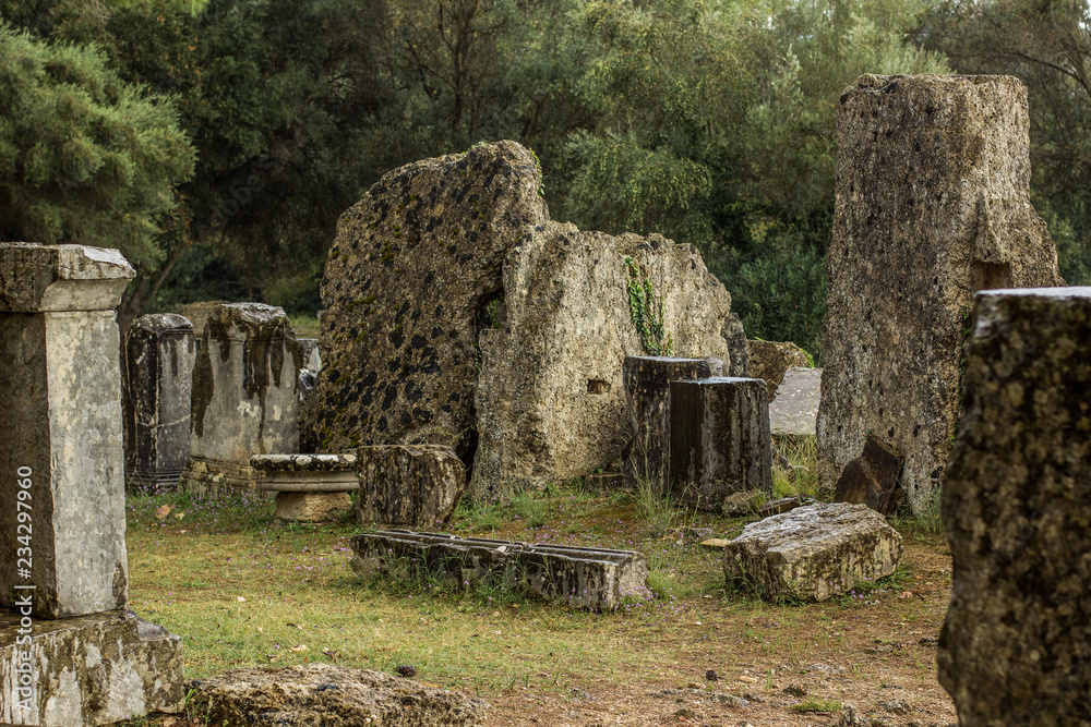 destroyed antique heritage buildings complex ruins of ancient Greece ...