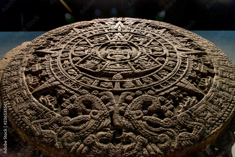 Calendario azteca mexicano Stock Photo | Adobe Stock