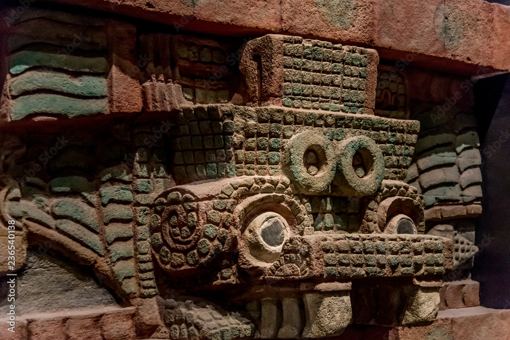 Foto de Stock Serpiente emplumada Quetzalcoatl, cultura ancestral ...