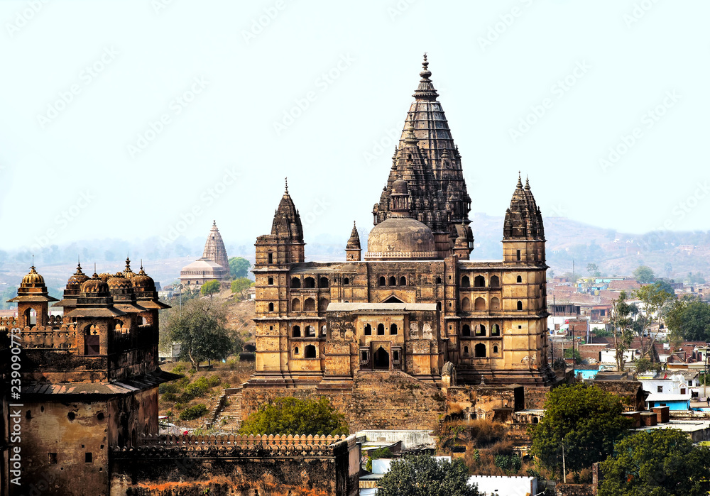Chaturbhuj Temple in Orcha, India. Built in 875 AD during the reign of ...