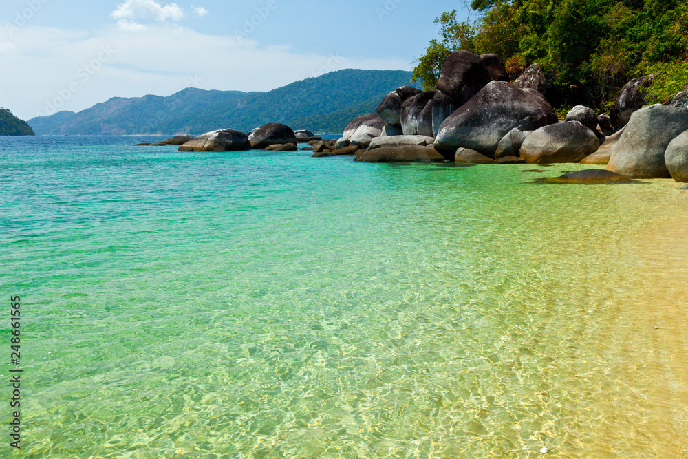 Foto de Stock Koh Adang. Adang Archipelago. Tarutao Marine National ...