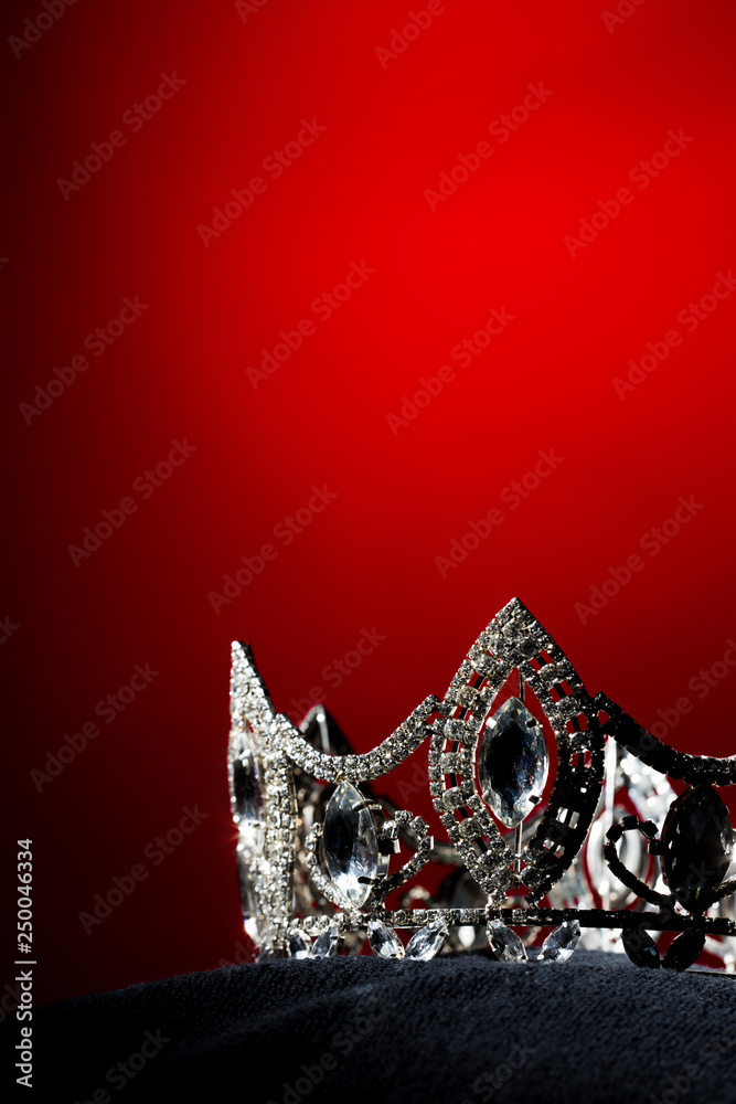 Silver Diamond Crown of Miss Pageant Beauty Universe World Contest ...