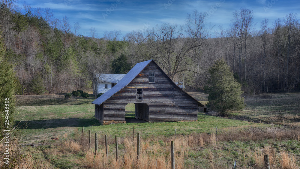 "The Old Black Barn" late 17th early 18th century victorian barn still ...