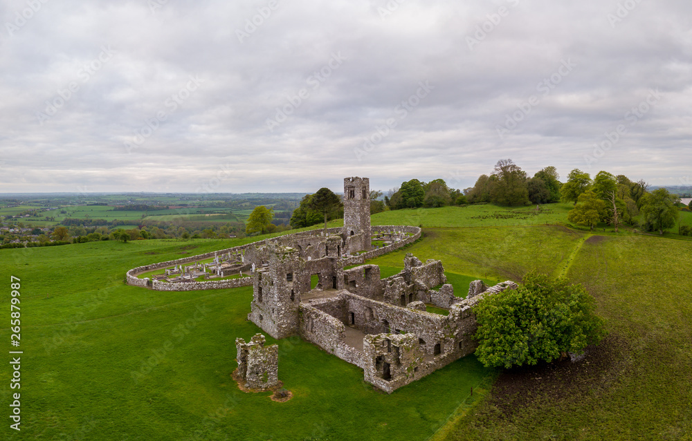 The ruins that can be seen on the Hill of Slane today originate from a ...