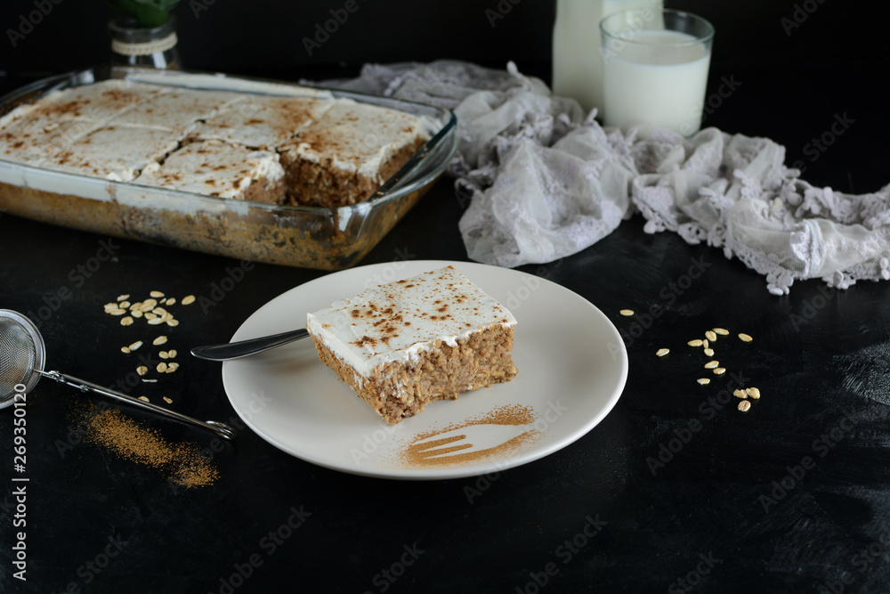 Applesauce Cake with Low Fat Zero Point Oat Crust and Yogurt Topping ...