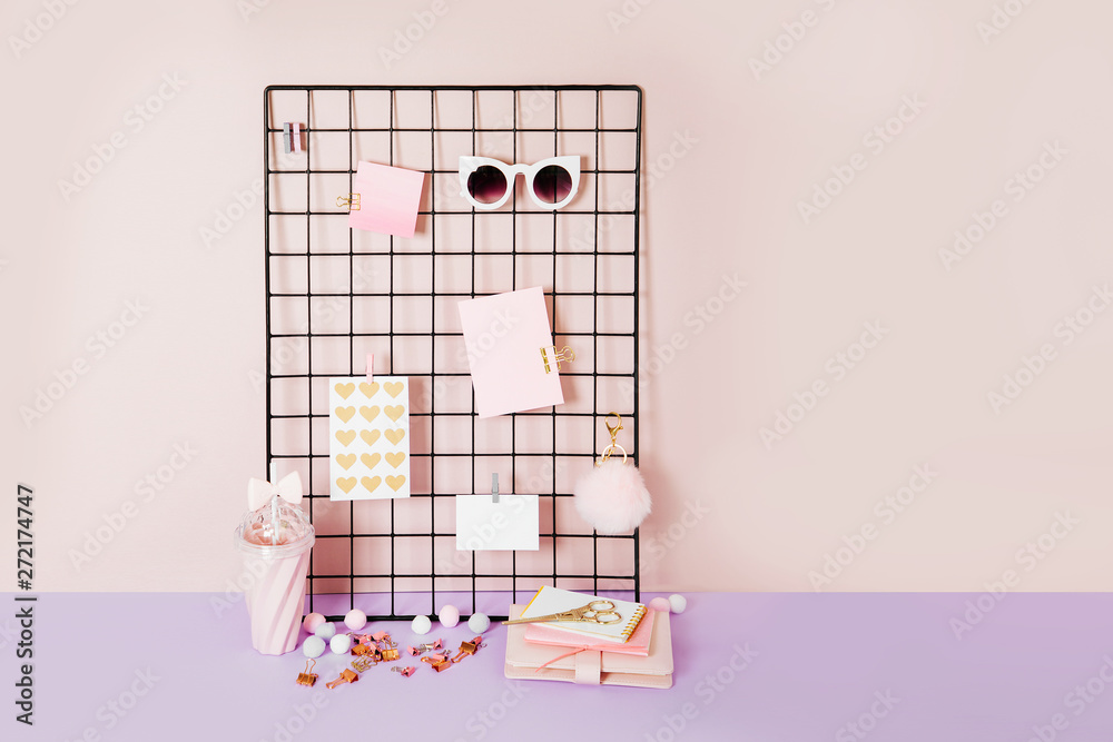 Mesh board with memos. Mood board.. Stock Photo | Adobe Stock