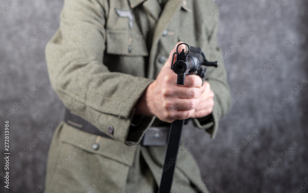 world war two German soldier with machine gun MP 40, close-up Stock ...