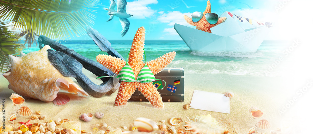 Strand Motiv mit Seestern und Muscheln Stock Photo | Adobe Stock