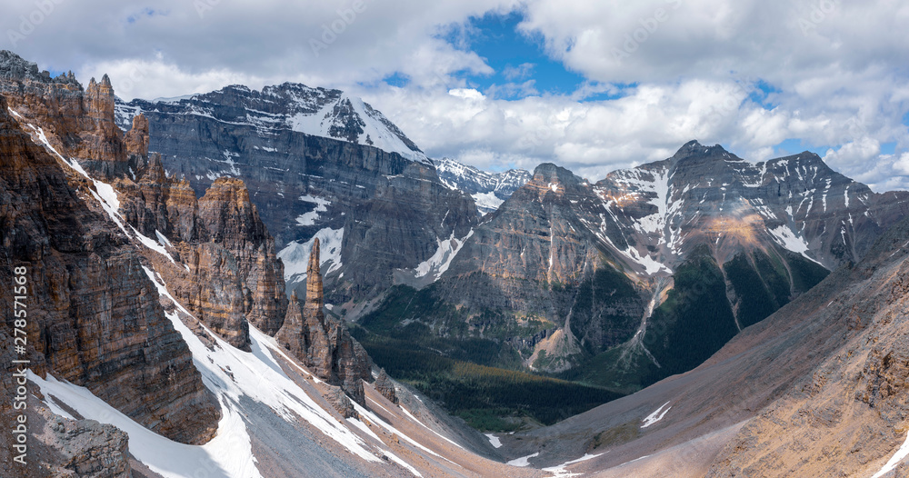 View of the Paradise Valley on the other side of the Sentinel Pass and ...