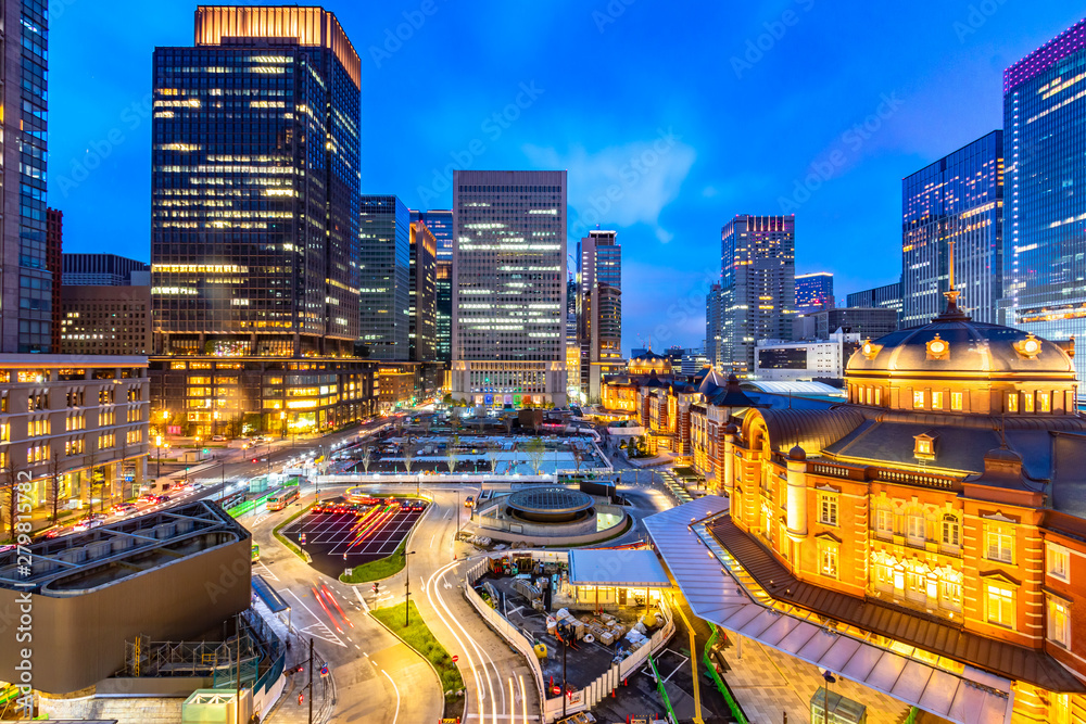 Cityscape of the modern Tokyo city at the old Tokyo station Japan Stock ...