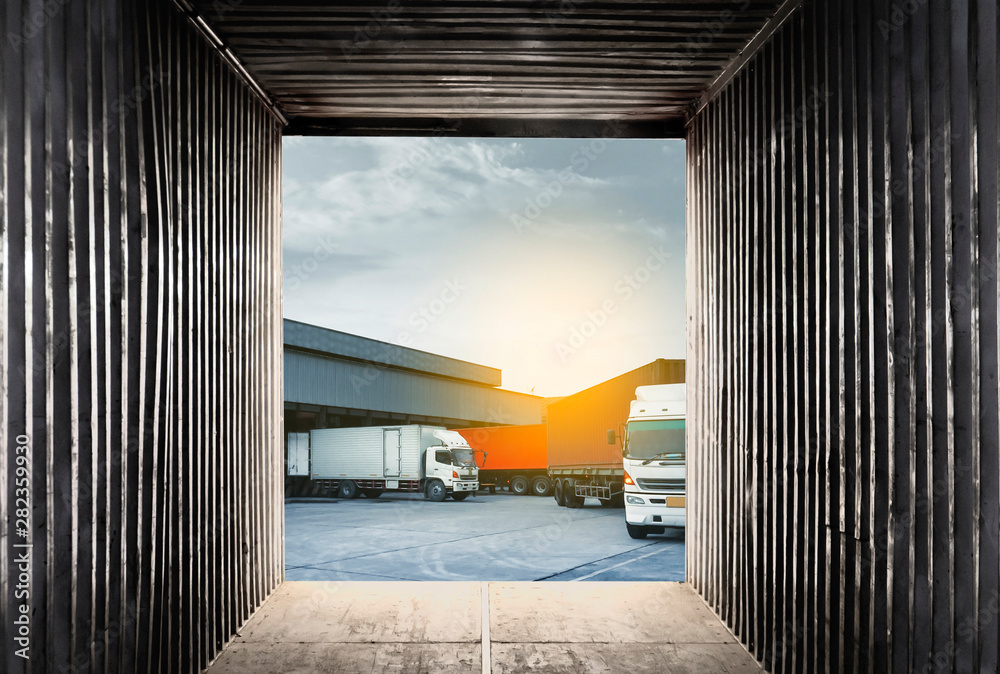 Freight transportation. Logistic concept Internal view an empty ...