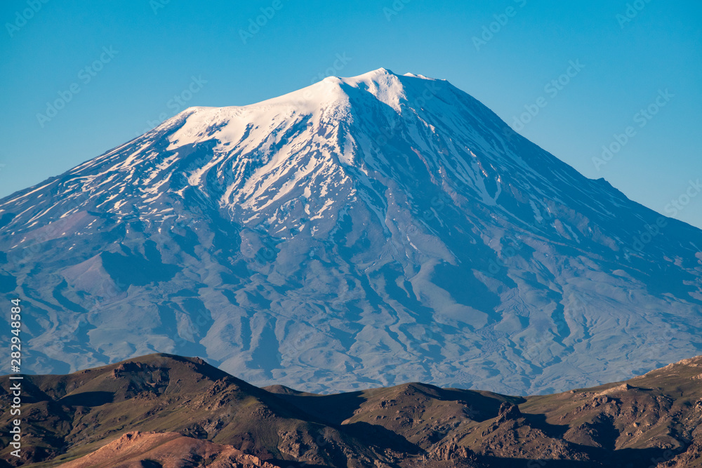 Breathtaking view of Mount Ararat, Agri Dagi, the highest mountain in ...
