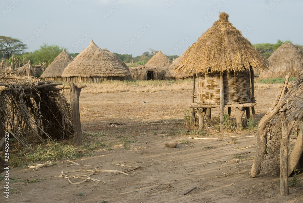 Ethiopia: Lower Omo River Basin, Karo village of Duss, Ethiopia: Lower ...