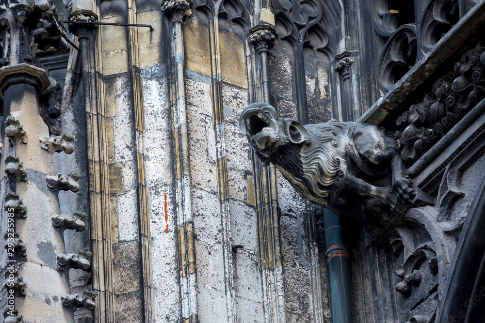 Elements of Gothic architecture. Grotesque, chimera and gargoyle ...