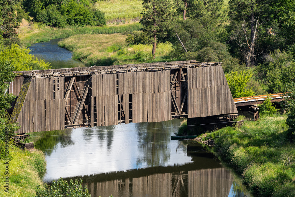 Manning-Rye Covered Bridge in the Palouse region of Washington State ...