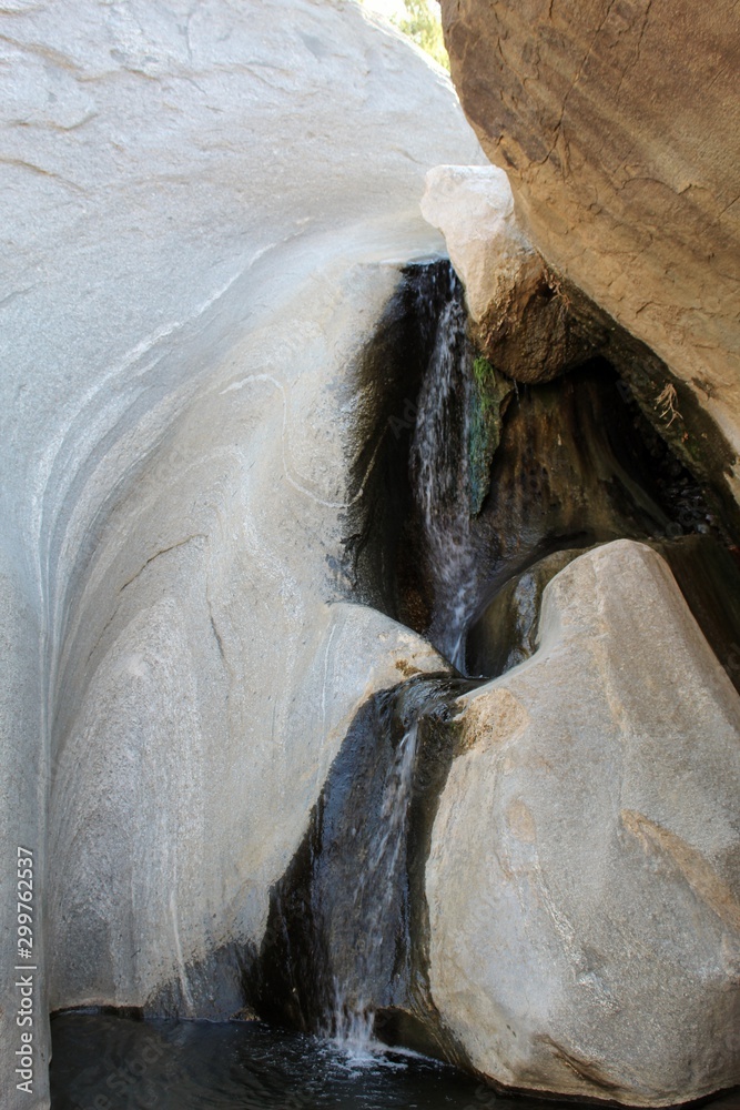 Very rare are waterfalls in the Colorado Desert, such as this one ...