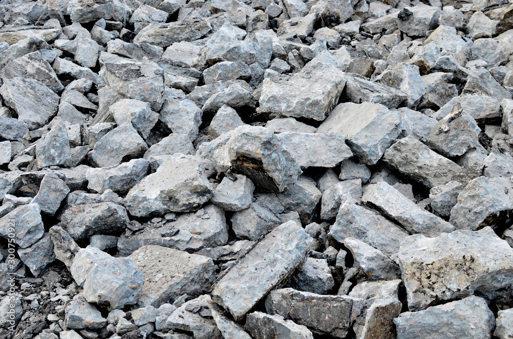 Recycling and reuse crushed concrete rubble, asphalt, building material ...