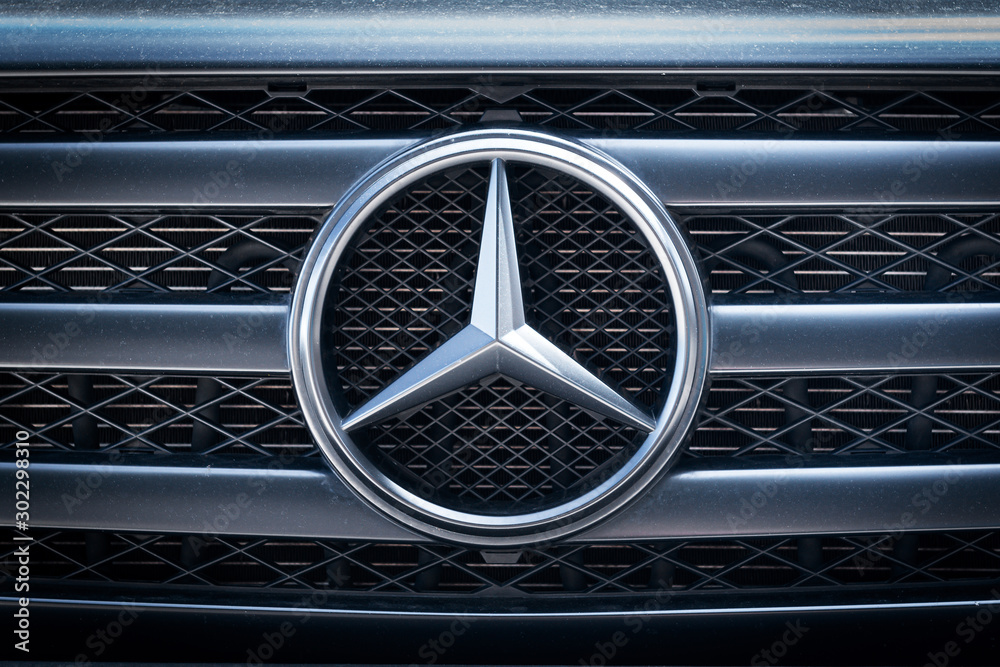 Mercedes Benz logo close up on the car Stock Photo | Adobe Stock