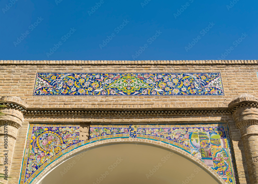 Stock-Foto „Entrance gate arch, Masoudieh historic mansion from Qajar ...