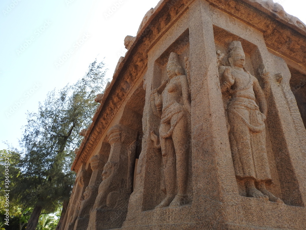 Panch Rathas Monolithic Hindu Temple in Mahabalipuram Five ratha temple ...