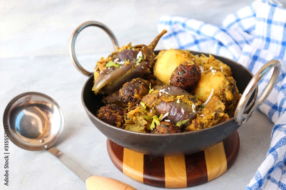Food - Traditional Indian Gujarati dish Surti Undhiyu. Its a mixed ...