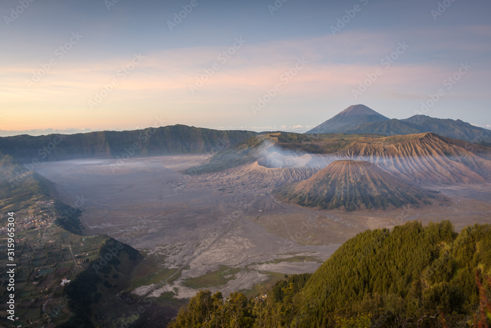 Stock-Foto „A beautiful scene of Mount Bromo at sunrise or sunset taken ...
