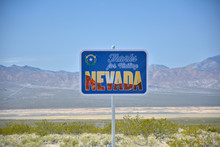 Señal de carretera del estado de Nevada Stock de Foto gratis - Public ...