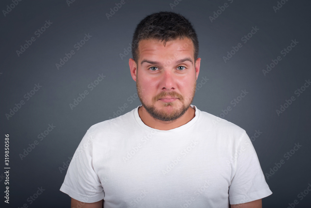 Photo Stock Beautiful face of sad man crying desperate and depressed ...