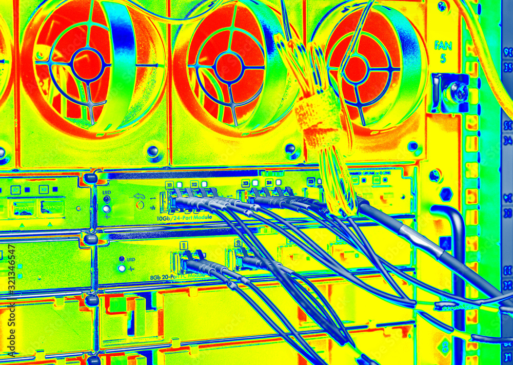 No illustration of thermal image of a blade enclosure in the data ...