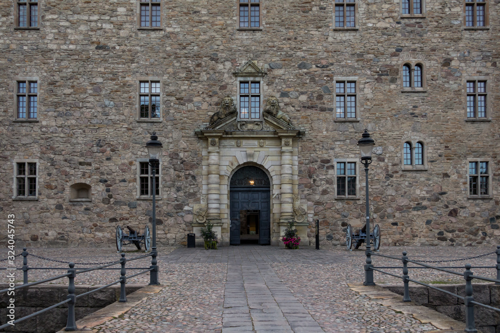Foto de Stock Örebro Castle is a medieval castle fortification in ...