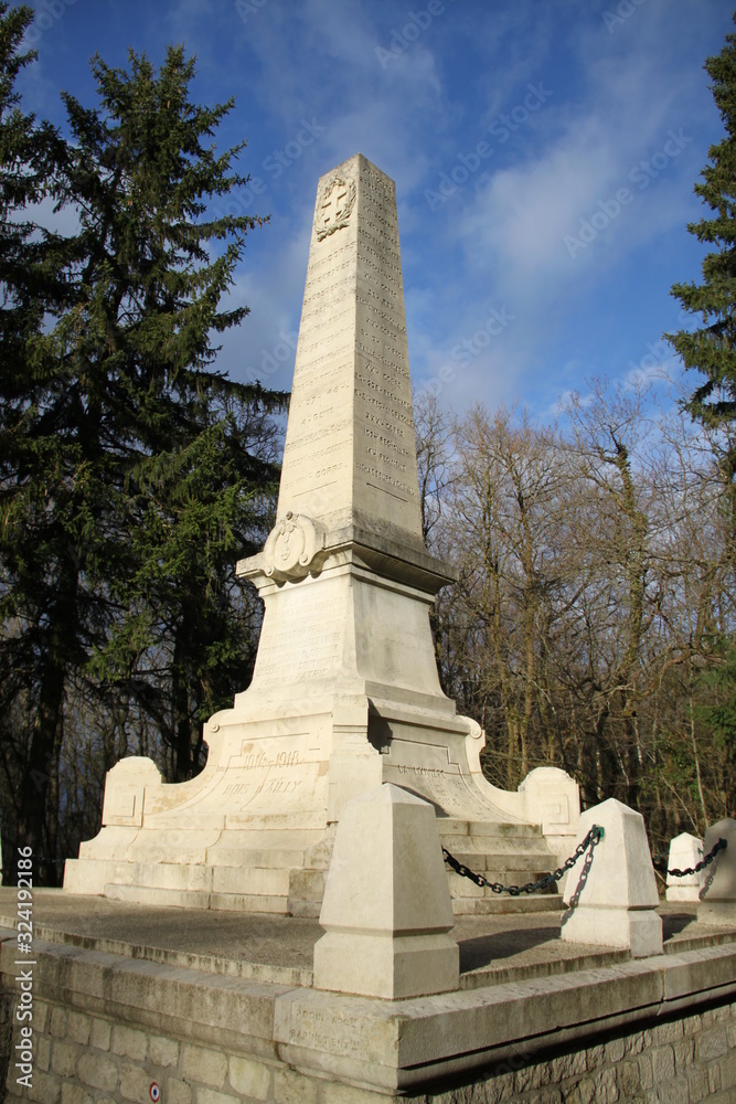 World war one dead soldiers memorial monument Stock Photo | Adobe Stock