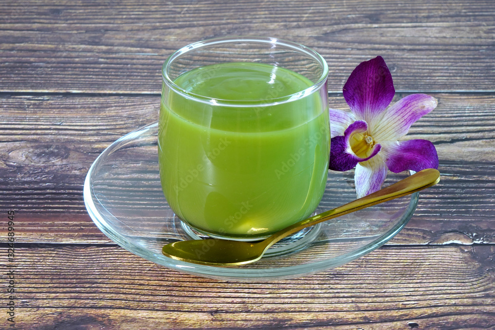 Thai pandan custard is a common dipping sauce for fresh breads of all ...