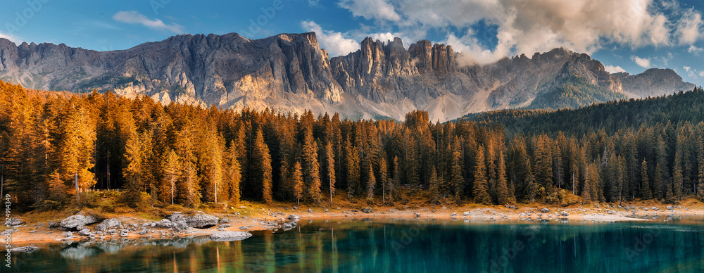 Foto Awesome alpine highlands with dramatic sky. Scenic image of fairy ...