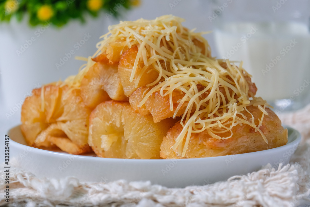 Deep fried cassava root. Brazilian Mandioca Frita (deep fried cassava ...