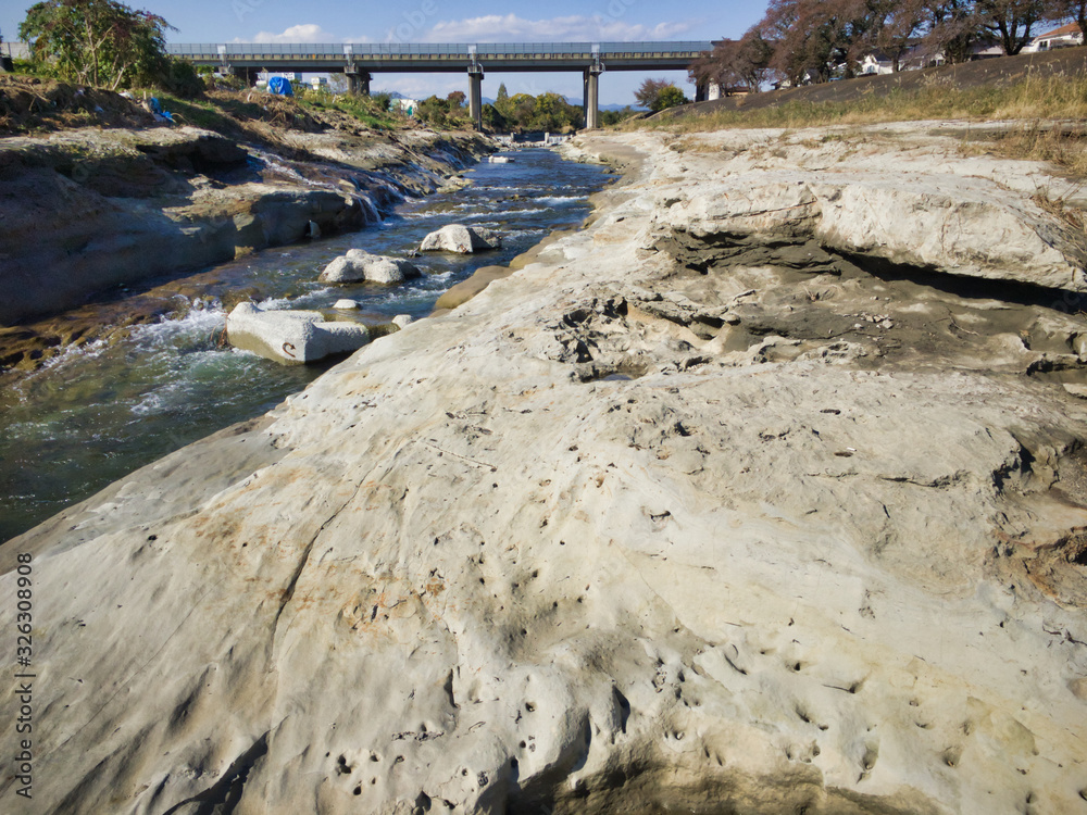 Miraculous fossils left behind by an explosion of an estimated 1.8 ...