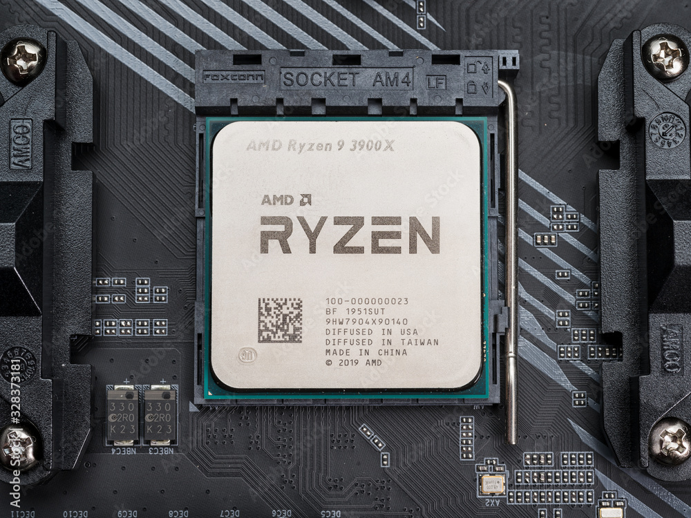 AMD Ryzen 9 CPU in AM4 socket top view の Stock フォト | Adobe Stock