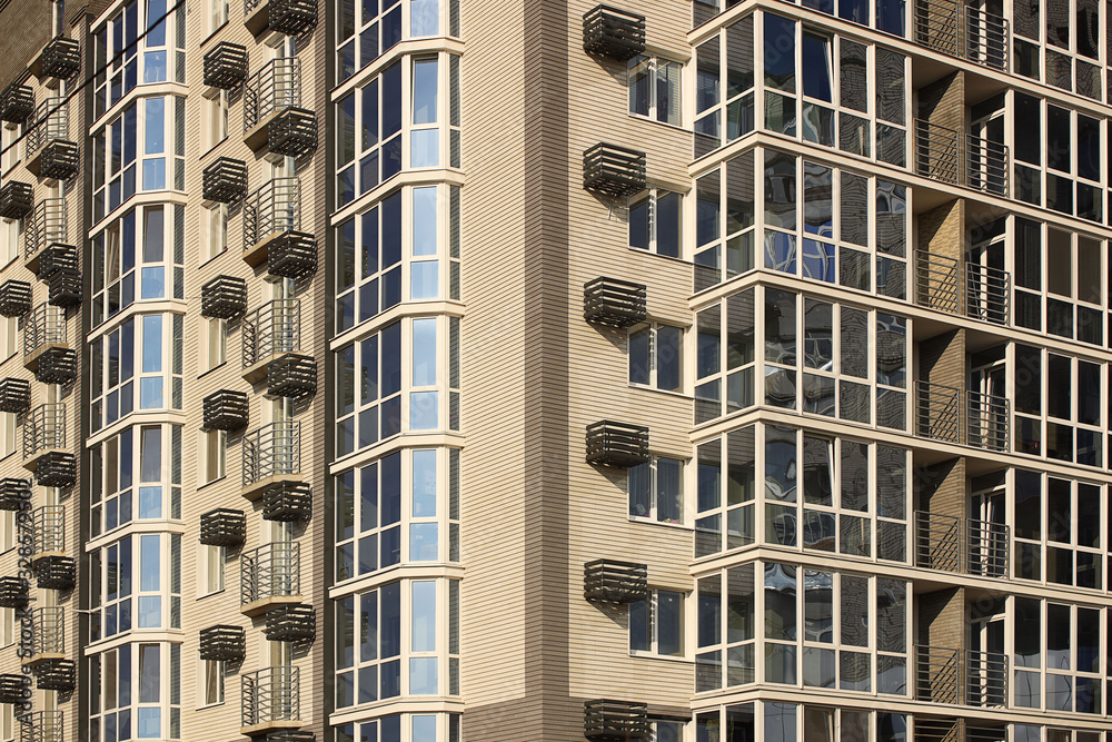 Stock-Foto „Lviv, Ukraine - 3 4 2020: Facade of a tall multi-storey ...