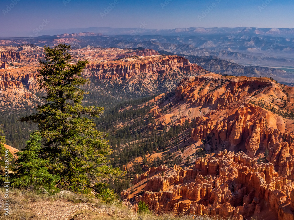 Southwest usa Bryce Canyon National Park (a rocky town of red-rose ...