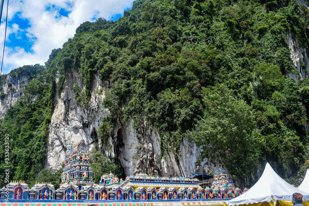 Foto de Stock Old Caves inside view in Batu Caves in Malaysia, Oldest ...