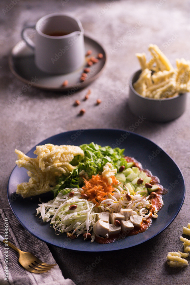Selada pengantin is a traditional salad dish that is served for the ...