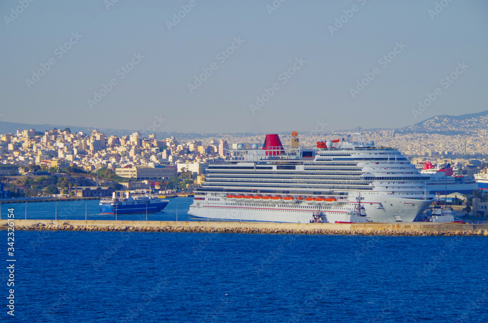 Passenger ferries and Carnival Cruise Lines cruiseship or cruise ship ...
