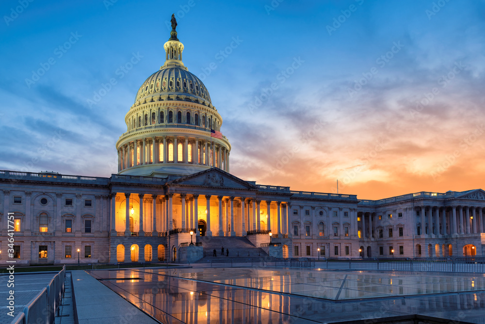 Foto de Stock US Capitol building at sunset, Washington DC, USA ...