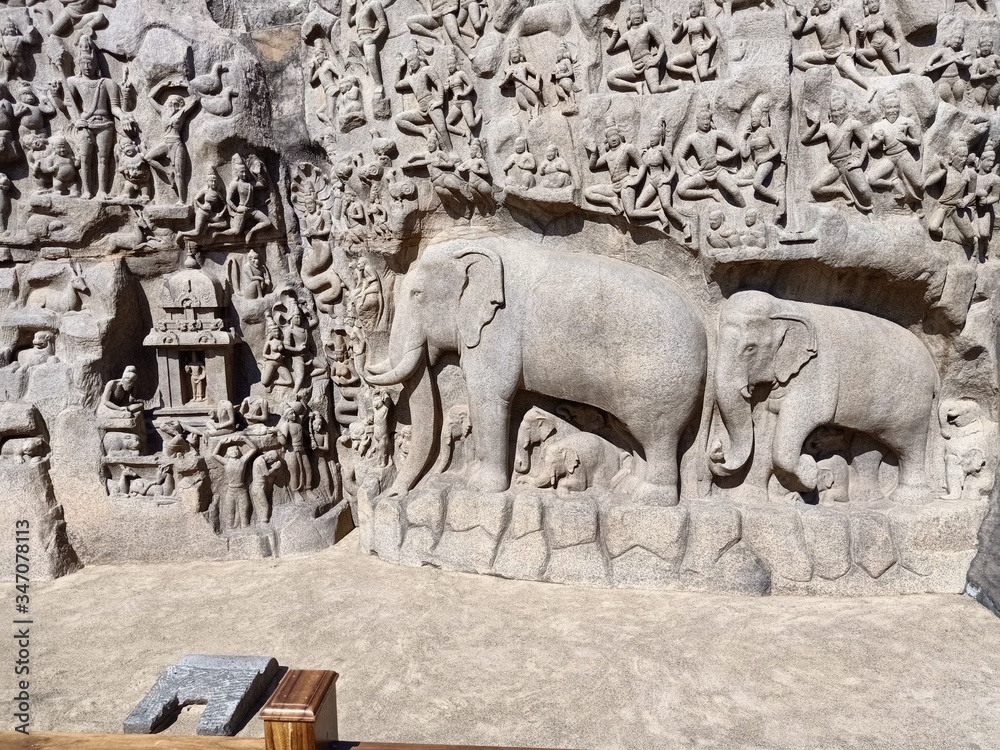 Mamallapuram : A world heritage place: Shore temple, Descent of the ...