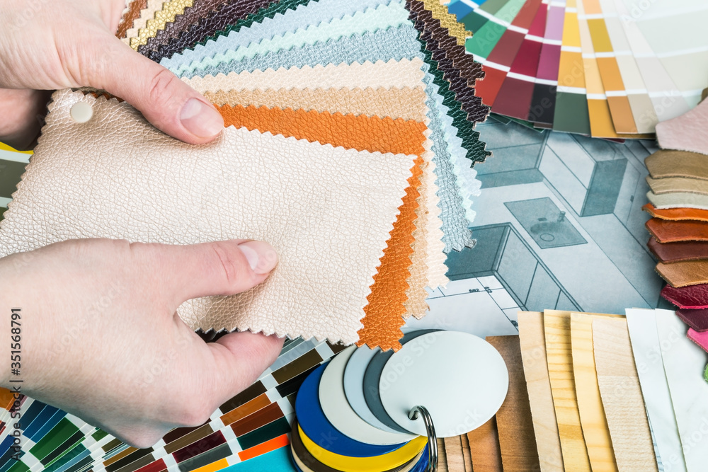 Fotografie select a color from the color sample pallets in the designer ...