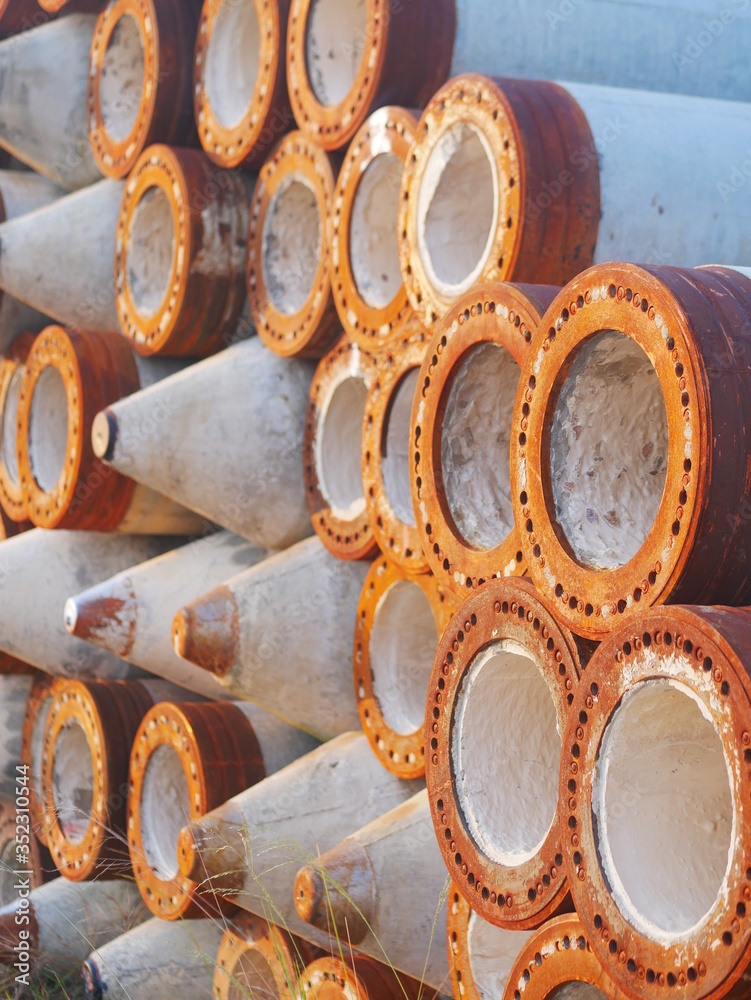 Precast Prestressed concrete Spun Pile which is also known as hollow ...