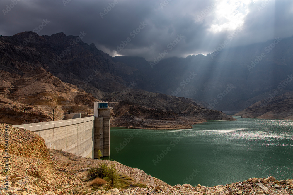 Stock-Foto „Wadi Dayqah Dam - the biggest dam of Sultanate of Oman. It ...
